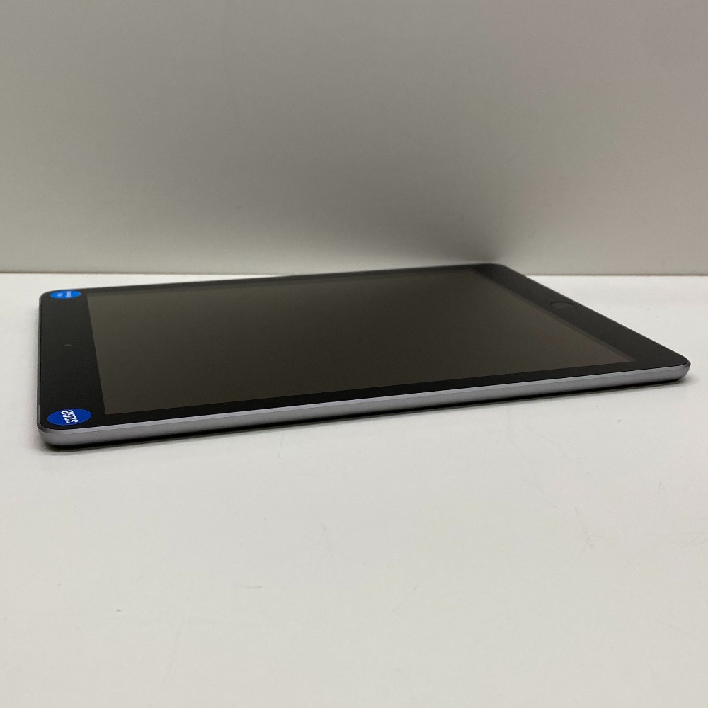 Pre-owned Apple iPad 6th Generation 9.7" 32GB WiFi & Unlocked Model ...